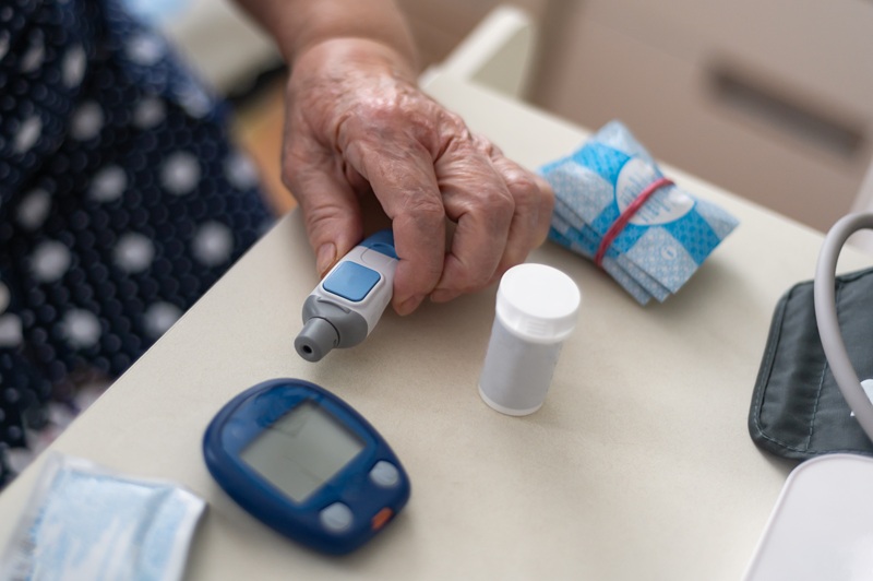 Coping with Diabetes as a Senior: Practical Tips for a Healthy Lifestyle
