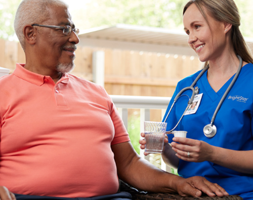 Private Nursing vs. Medicare Home Health Care: Key Differences for Delray Beach Families